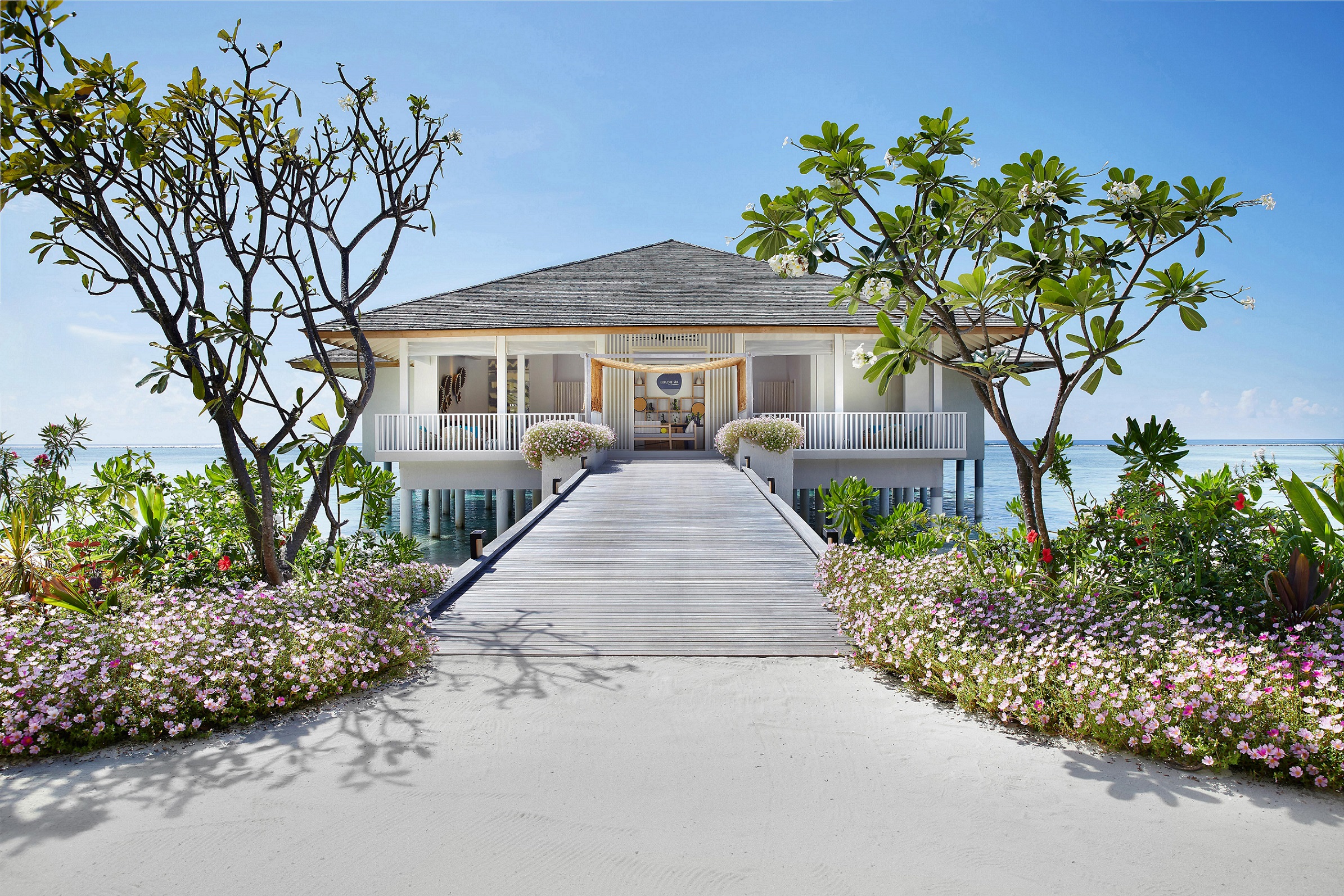 Le Méridien Maldives Resort & Spa mit World Luxury Hotel Awards 2022 ...